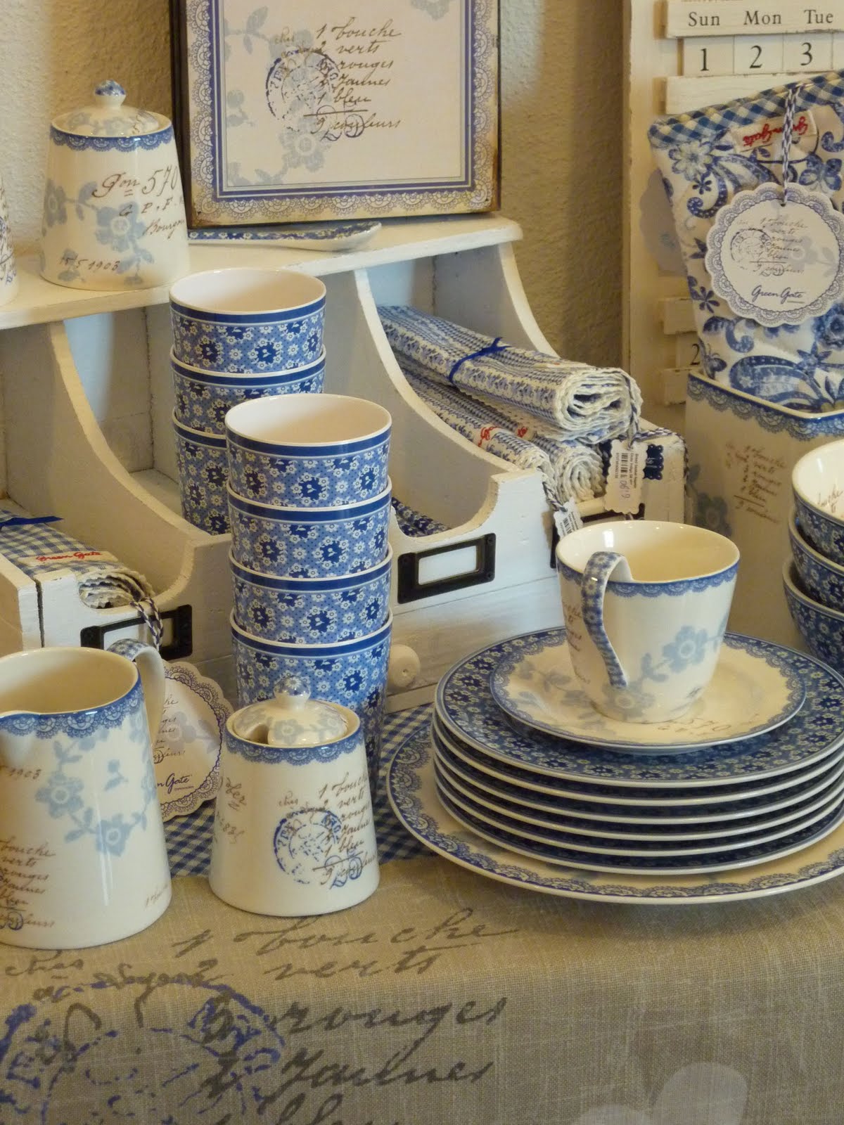 Windmühle21: GreenGate Herbst / Winter 2011 Fay red und blue