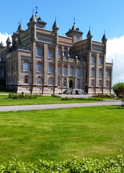 Cre8ing by Rose-Marie: Stora Sundby slott