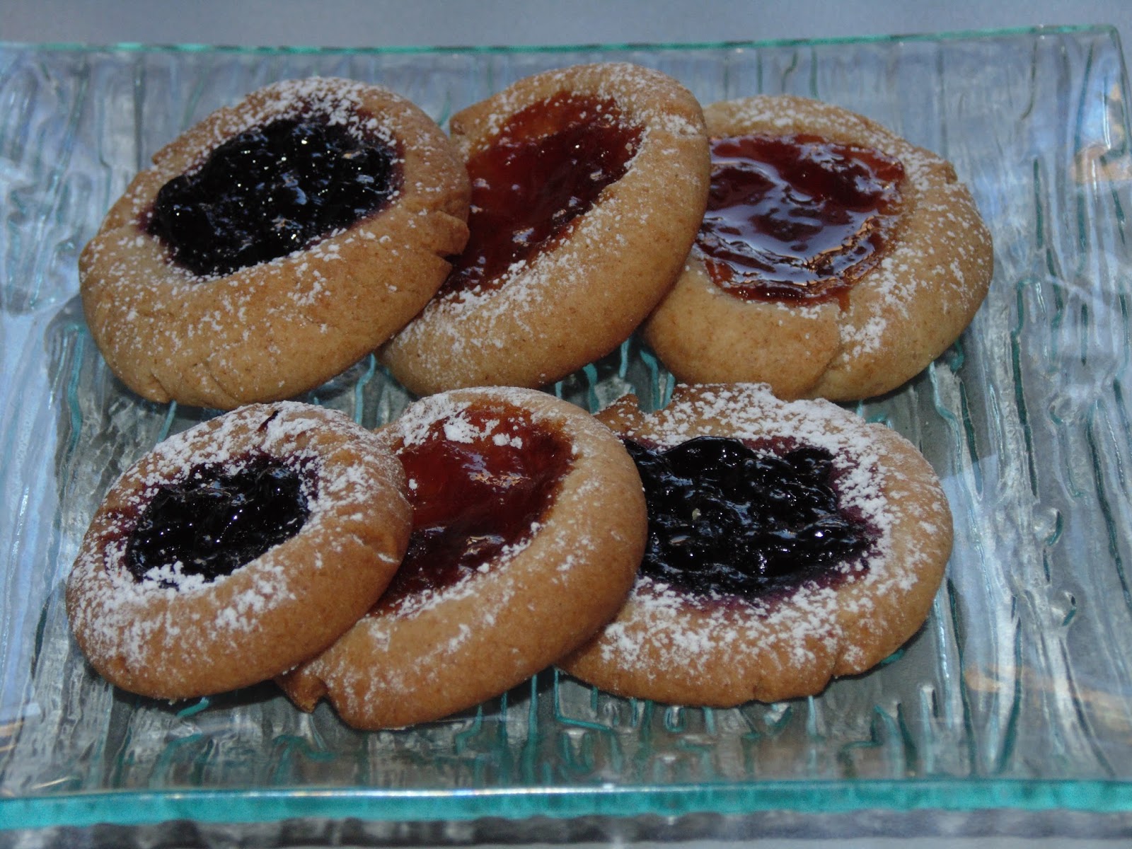 Easy jam biscuits- recipe (including photos) | Life in Luxembourg