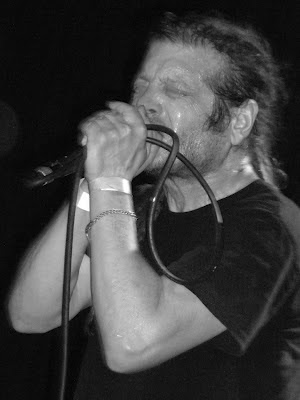 There's Something Hard in There: Keith Morris' classic albums / Interview