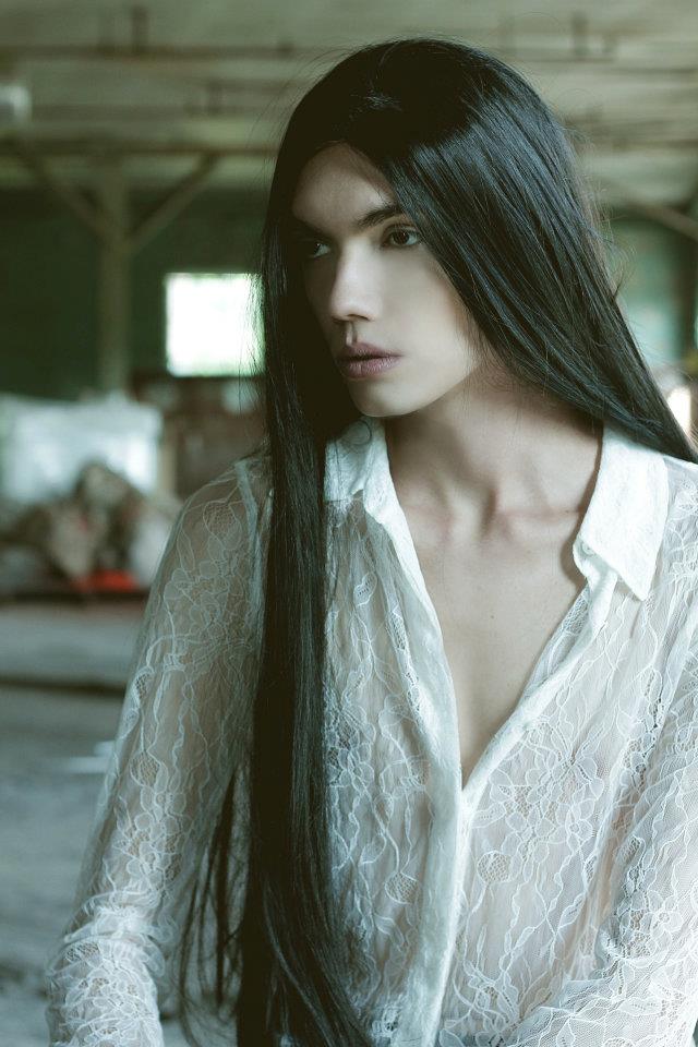 Dylan Stephens | Androgynous models, Long hair styles, Androgynous long ...
