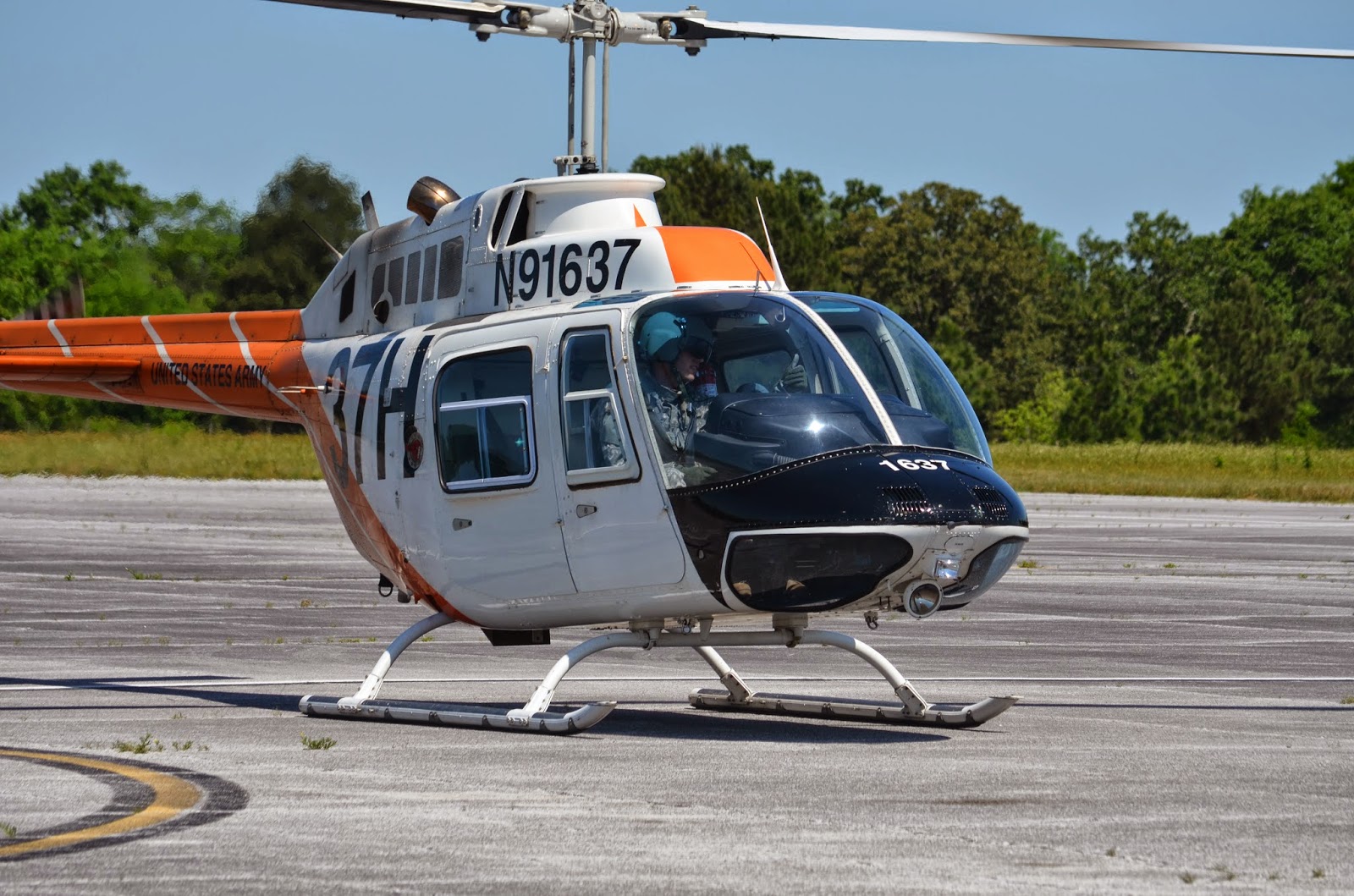 Street to Seat: Becoming a US Army Helicopter Pilot: Learning to Fly ...