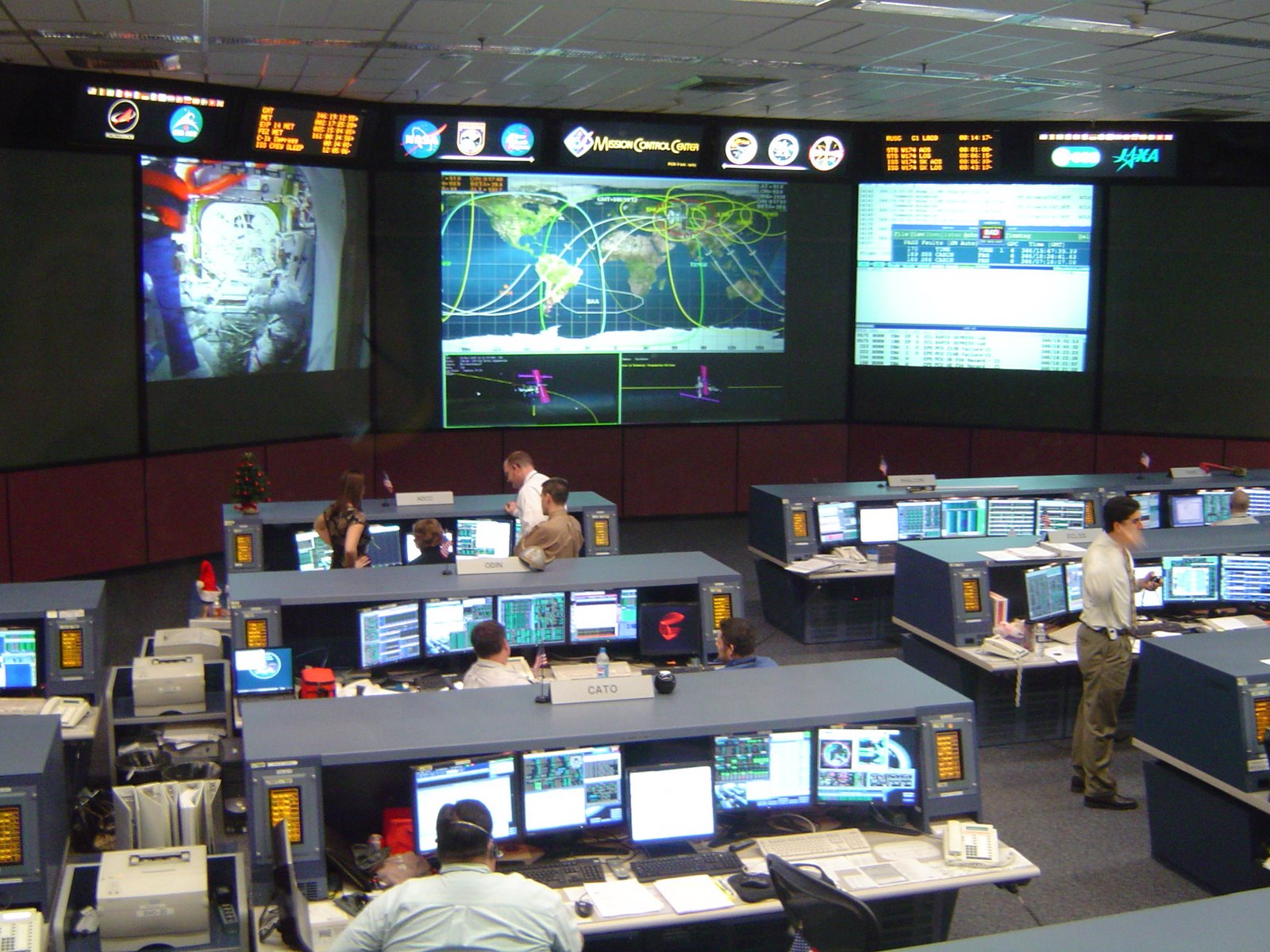 Pillow Astronaut: Q&A: Astronaut Monitoring