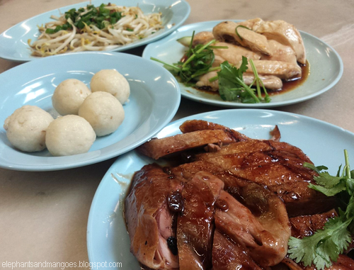 Melaka : Restoran Famosa Chicken Rice Ball | Elephants & Mangoes