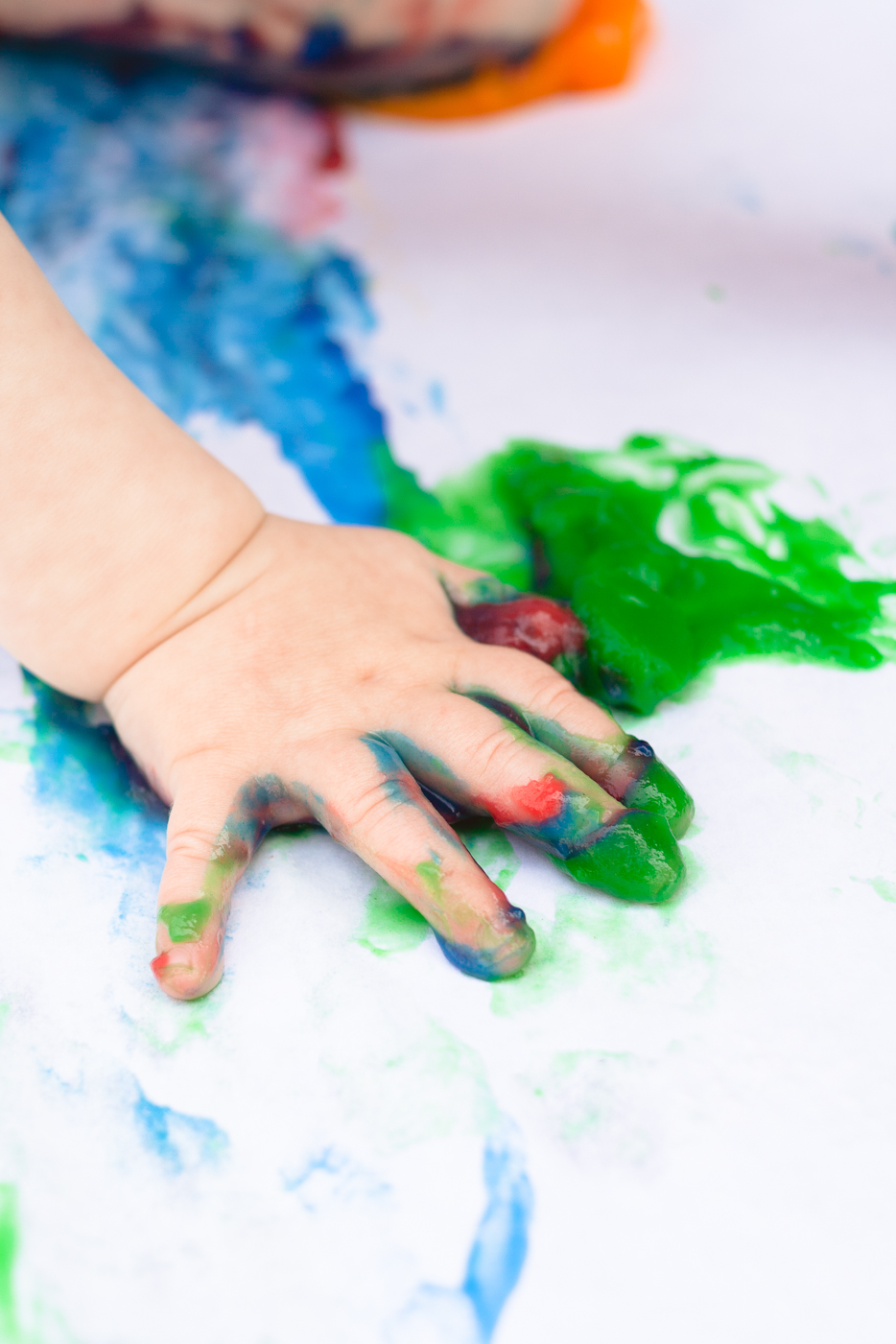 the mini traveling cupcake: DIY Finger Paint