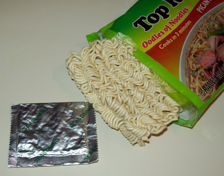 Ramen Butterfly: Nissin Top Ramen Picante Beef Flavor