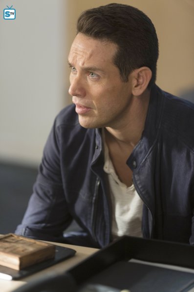 LUCIFER - Sneak Peek, Promo SUB ITA, sinossi e foto promozionali dell ...