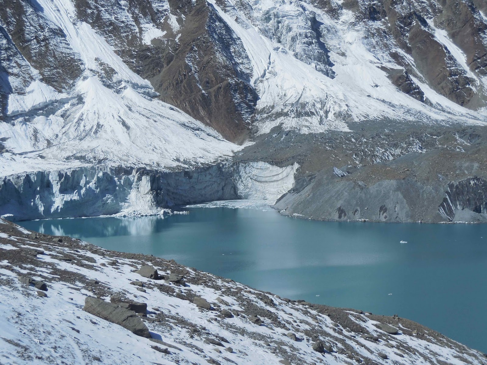 Ann Marcer in Nepal: Tilicho Tal - highest lake in the world