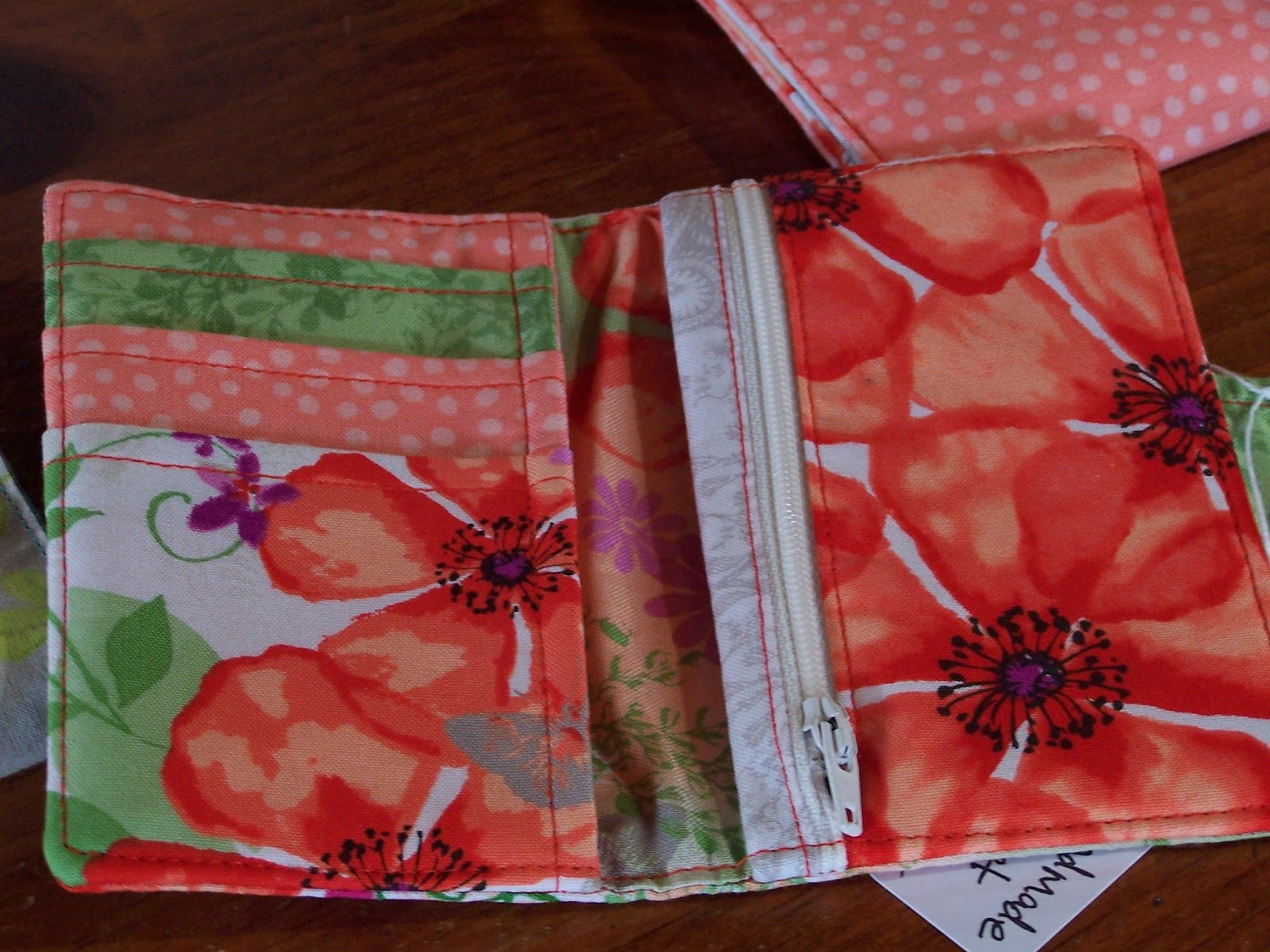 Woolderness, Fiber Arts Studio & Gallery: Handmade fabric wallets & bags!