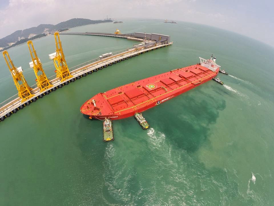 Vale anuncia a chegada do primeiro navio Valemax no terminal marítimo e ...