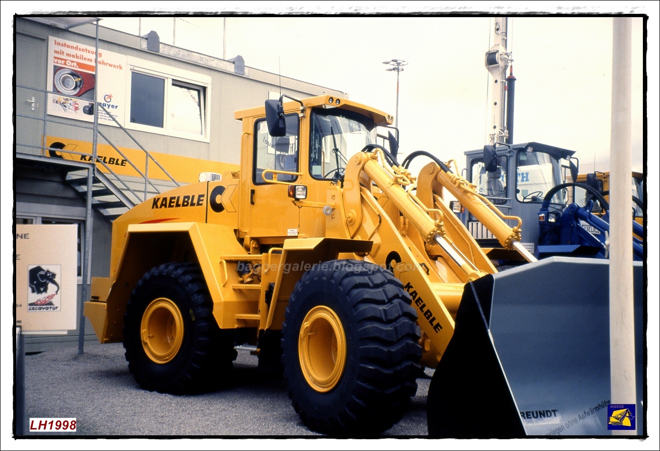 Bagger Galerie Construction Machines: Kaelble SL-18 B Radlader BAUMA 1998
