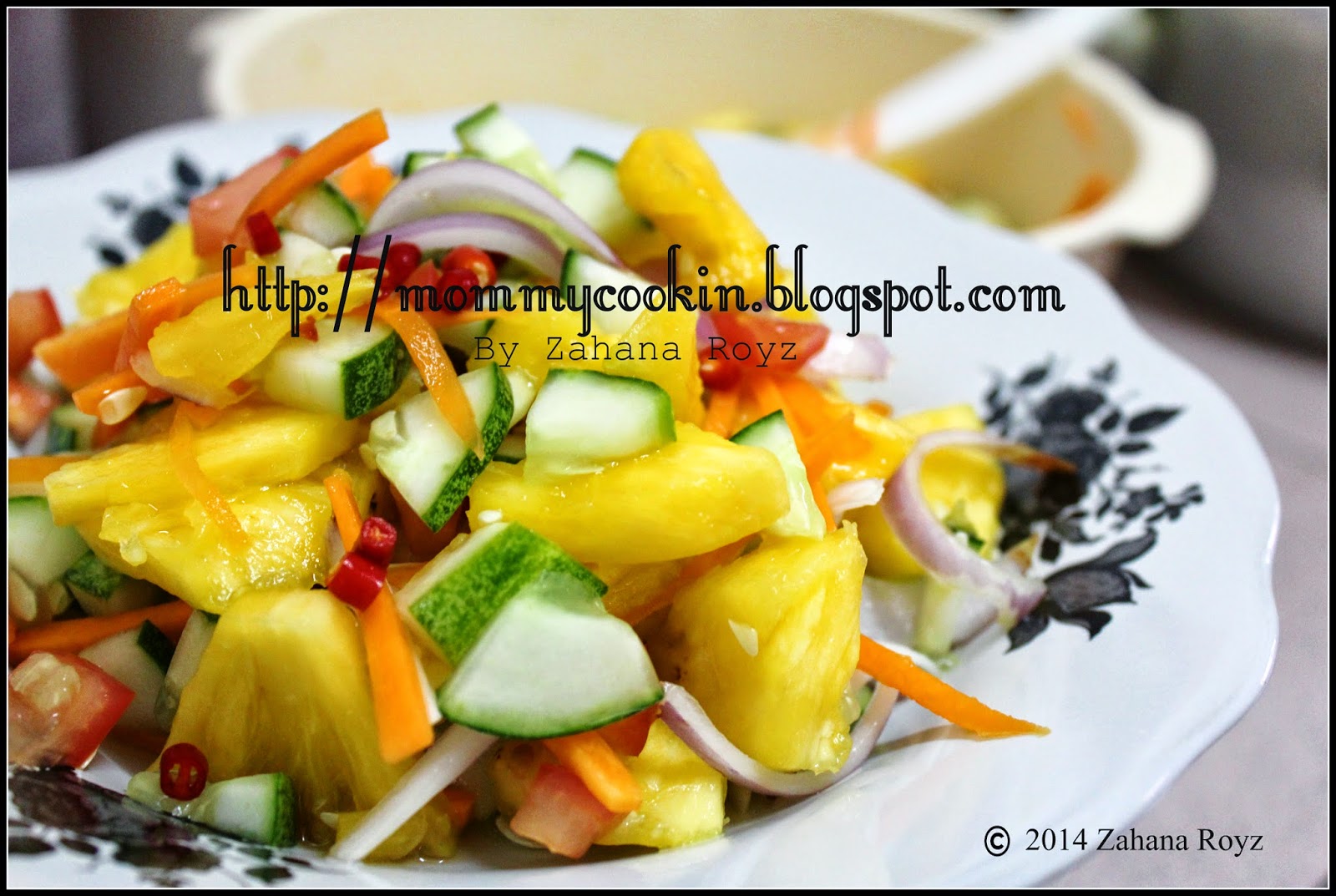 Mommy Ryan Kitchen: Acar Timun & Nenas