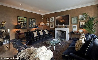 The Hollywood Road: Celebrity Homes: Inside Kate Moss' London Pad