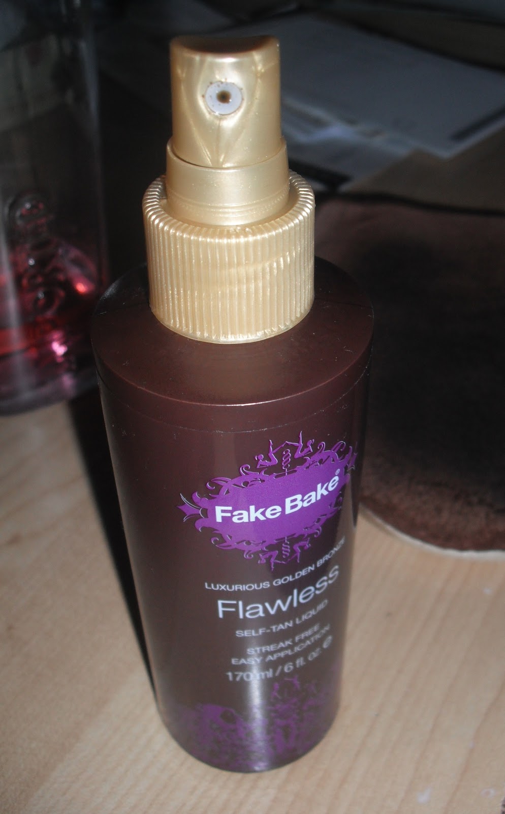 Fake Bake Flawless Review.. ♥ - Victoria's Vintage Blog