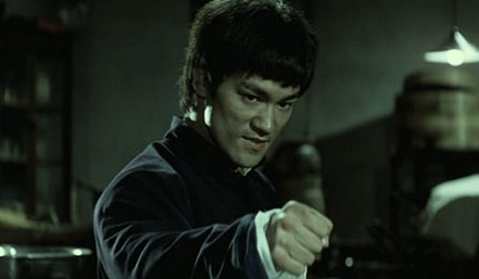 Το Accupunch του ΜΠΡΟΥΣ ΛΗ