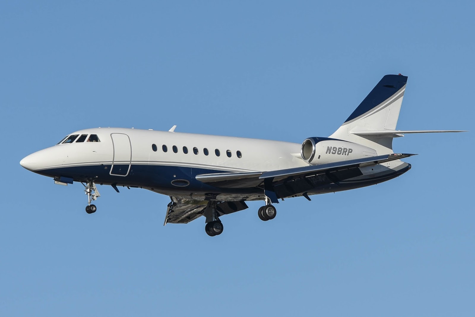 World Biz Spotters: July 2016