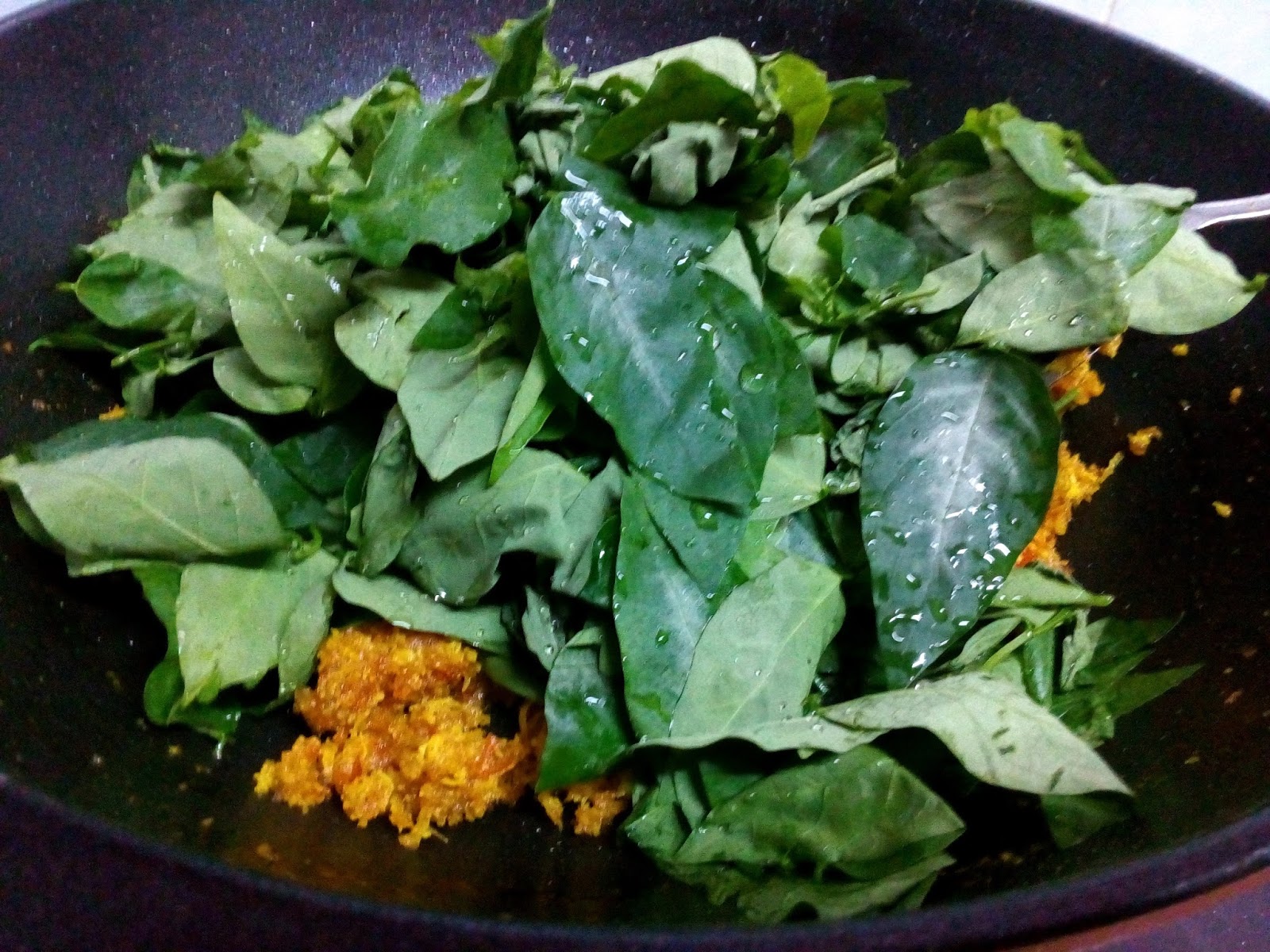 SurayaMSyed: Sayur Pucuk Manis Goreng Kelapa