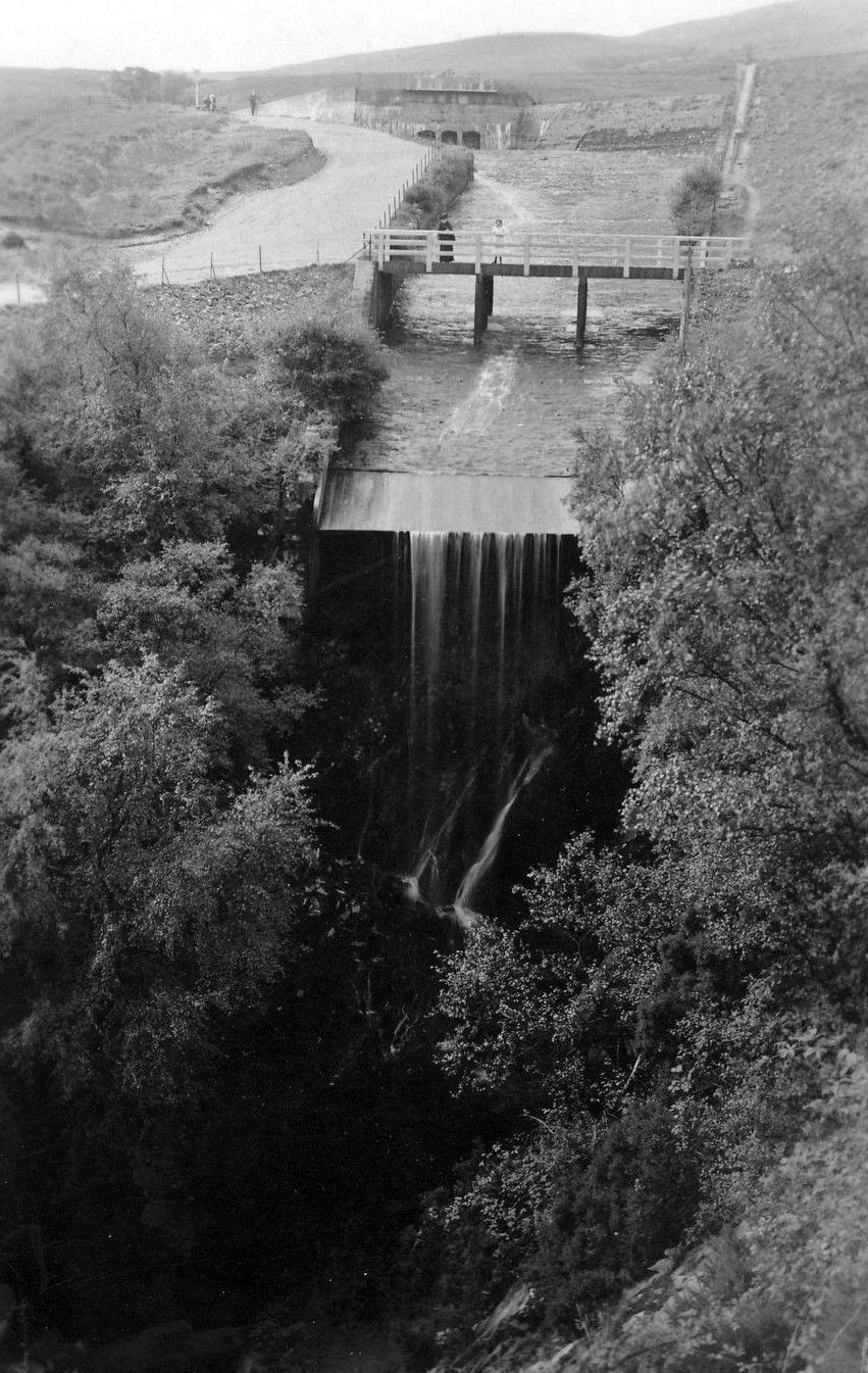 Tour Scotland: Old Photograph Falls Old Photograph Falls Waterworks ...