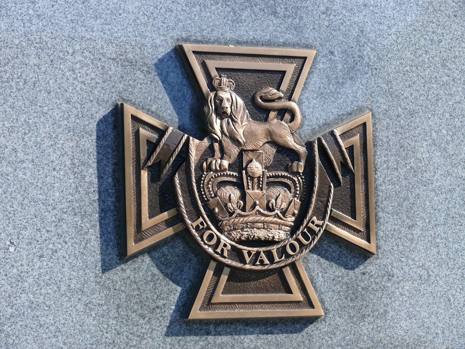 Ontario War Memorials: Toronto- Victoria Cross Memorial