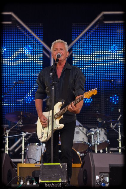 Rock On Vinyl: Icehouse - Tenth Anniversary Bonus Pack 'Double Single ...