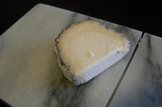 The Functioning Cheese Addict: Montenebro, Also Known as Montenebraaaaaaaah