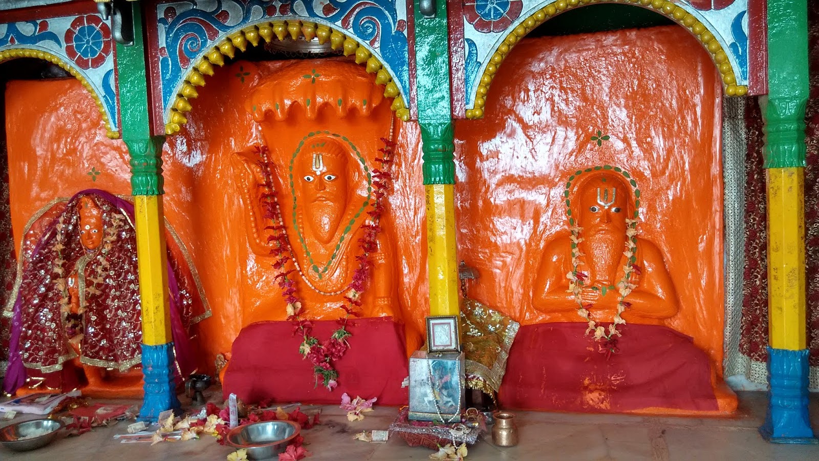 Living Temples: Holy Ramayan Retold 5