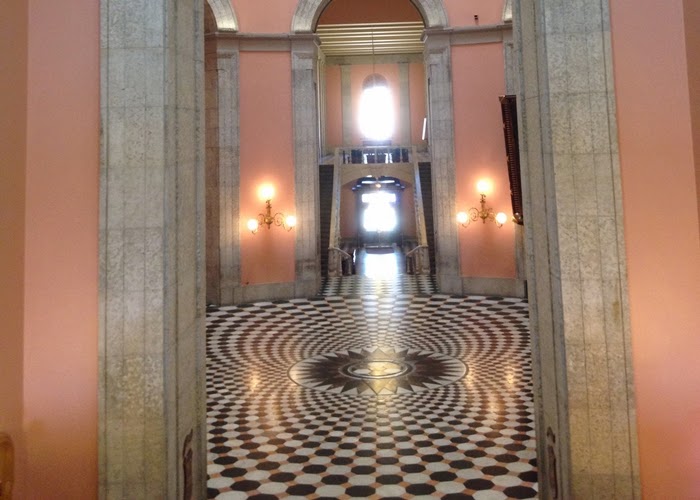 The 614orty-Niner: Capitol Corridors: The Ohio Statehouse