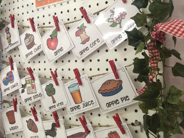 The Sassy School Teacher: New September decor and some FREEBIES!