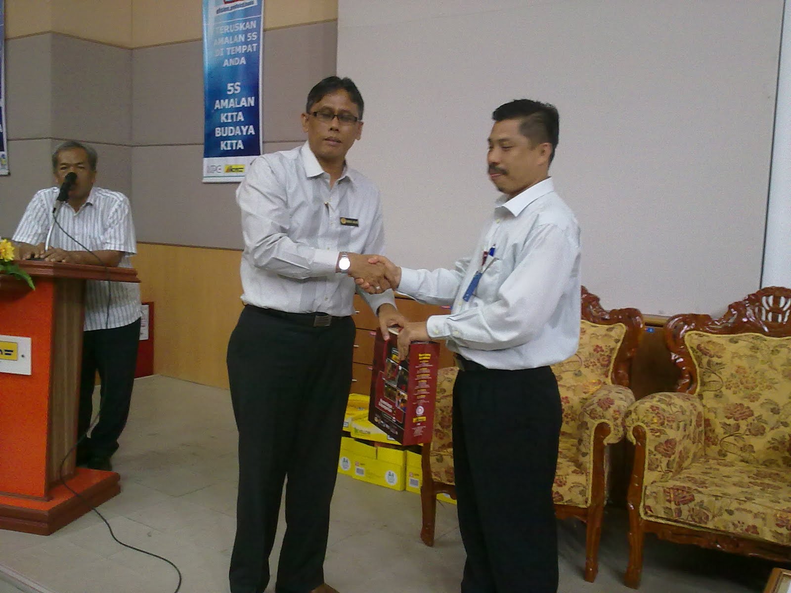 5S IKML: Lawatan Amalan Persekitaran Berkualiti QE (5S) MRSM Alor Gajah