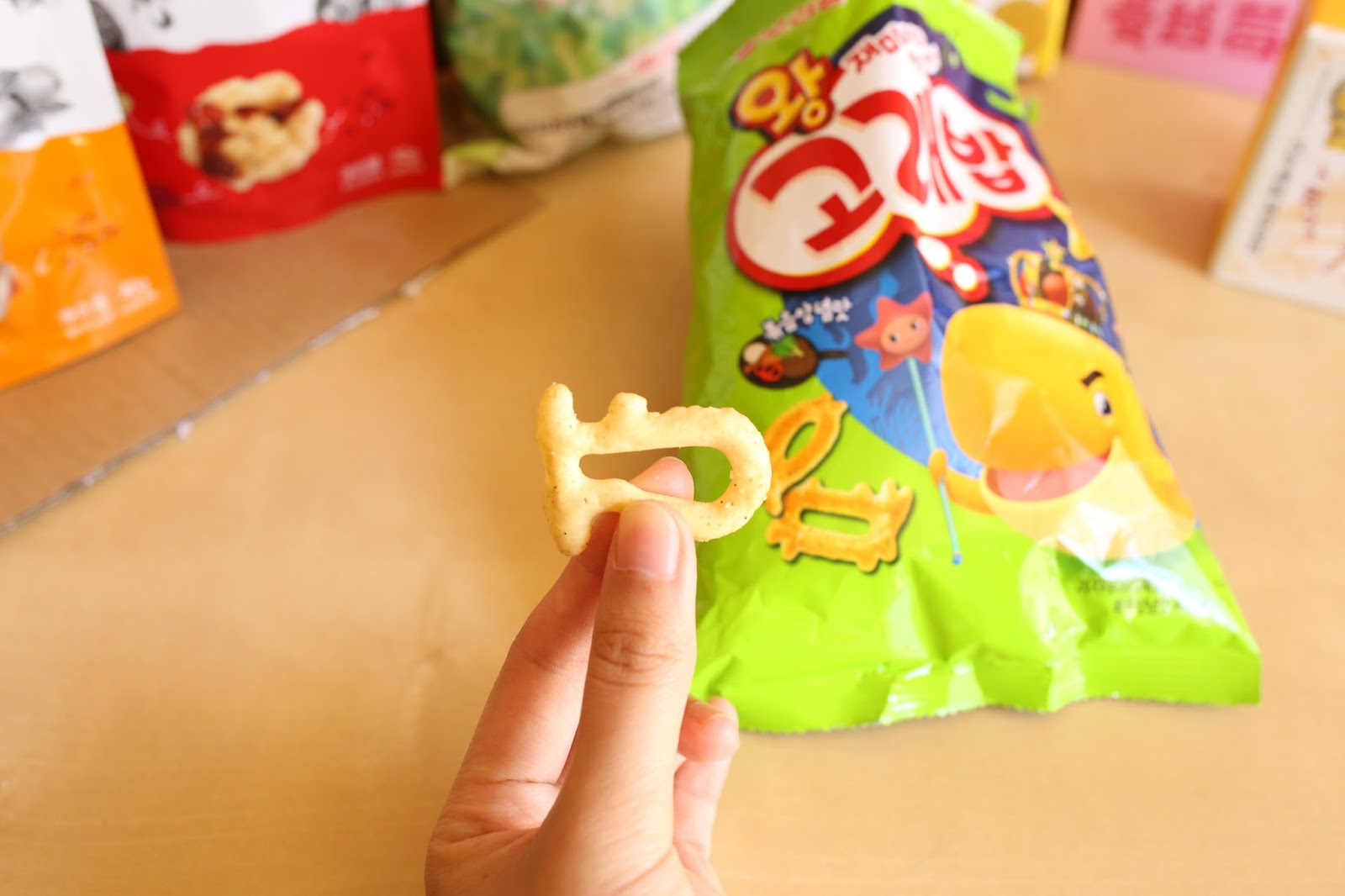 Japanese Foodie: SNACKOO (LOVE BOX) REVIEW