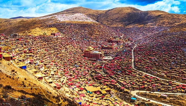 ENJOY THE BEAUTIFUL WORLD @ AM-PM: Larung Gar Buddhist Largest ...