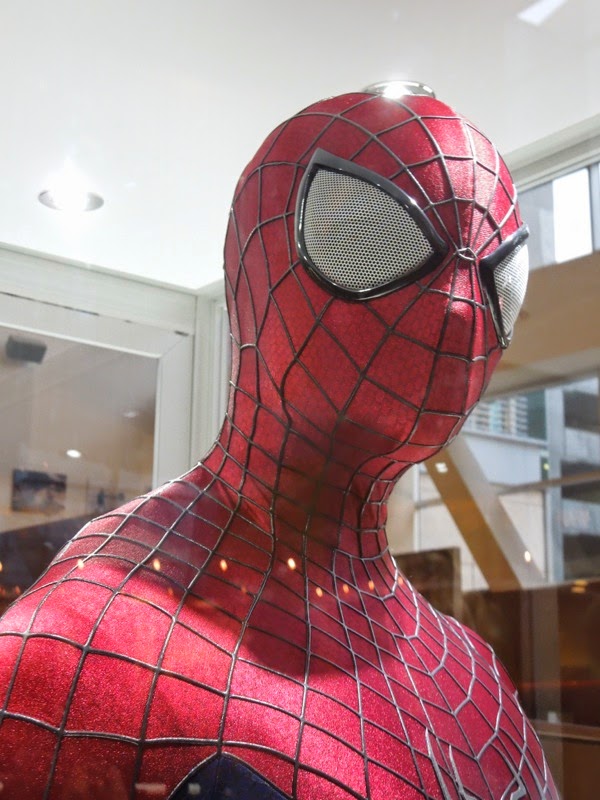 Hollywood Movie Costumes and Props: Spider-man and Gwen Stacy costumes ...