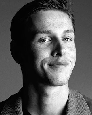 my new plaid pants: Good Afternoon, Gratuitous Harris Dickinson