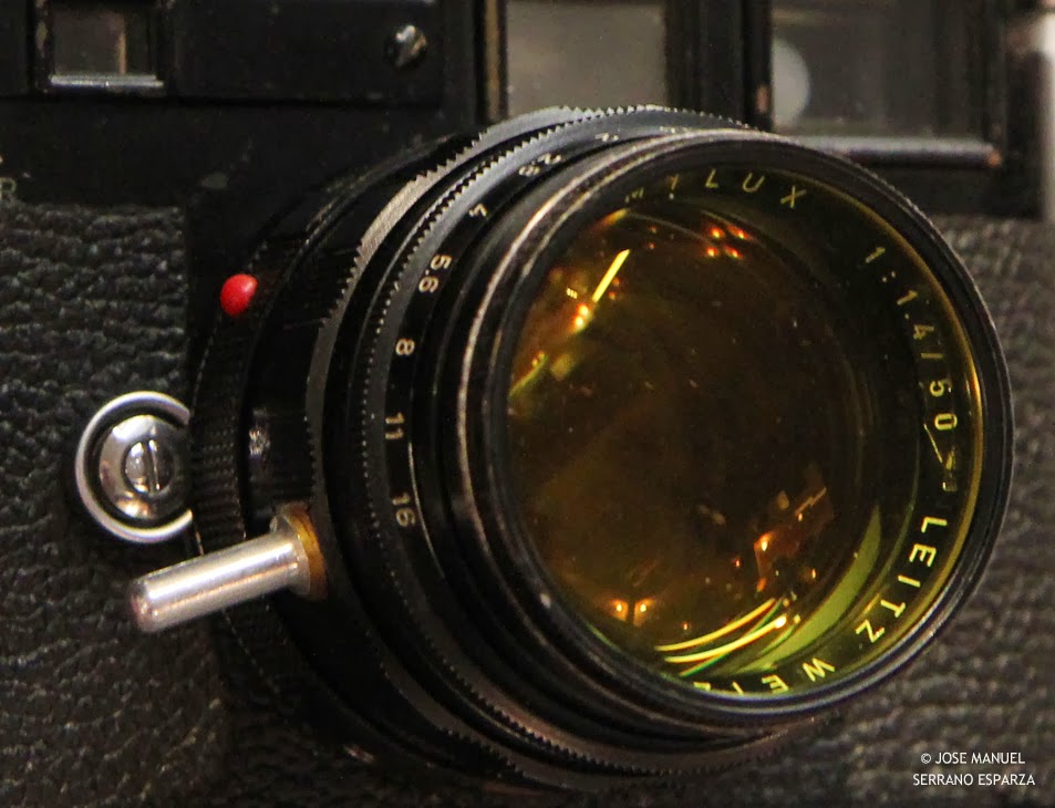 LEICA Barnack Berek Blog: DAVID DOUGLAS DUNCAN´S LEICA M3D-2