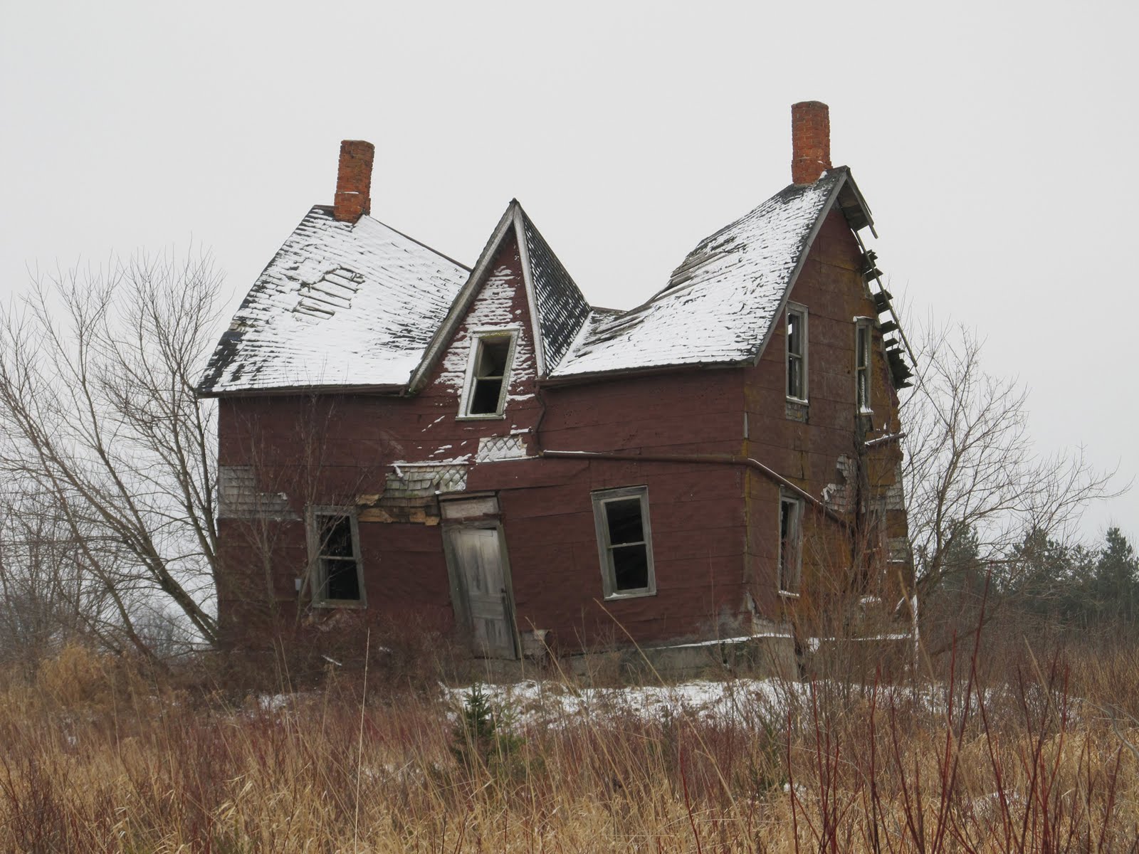 SubRosa-RosaMundi: Sad Old House Photos