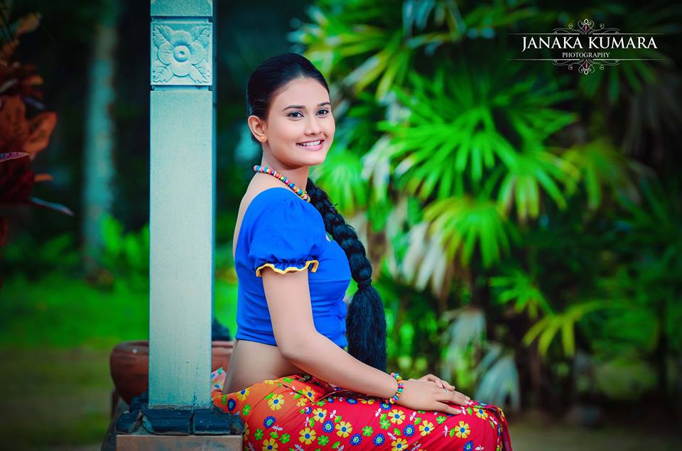 Dusheni Miurangi - Photos - Lanka Touch