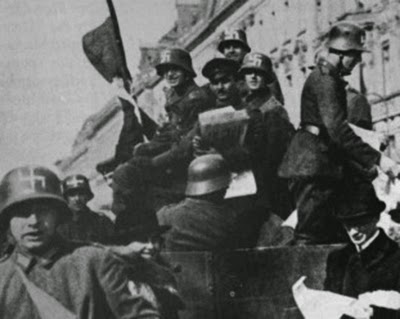 Asal Usul Lambang Nazi (Hakenkreuz/Swastika) - Perang Dunia II