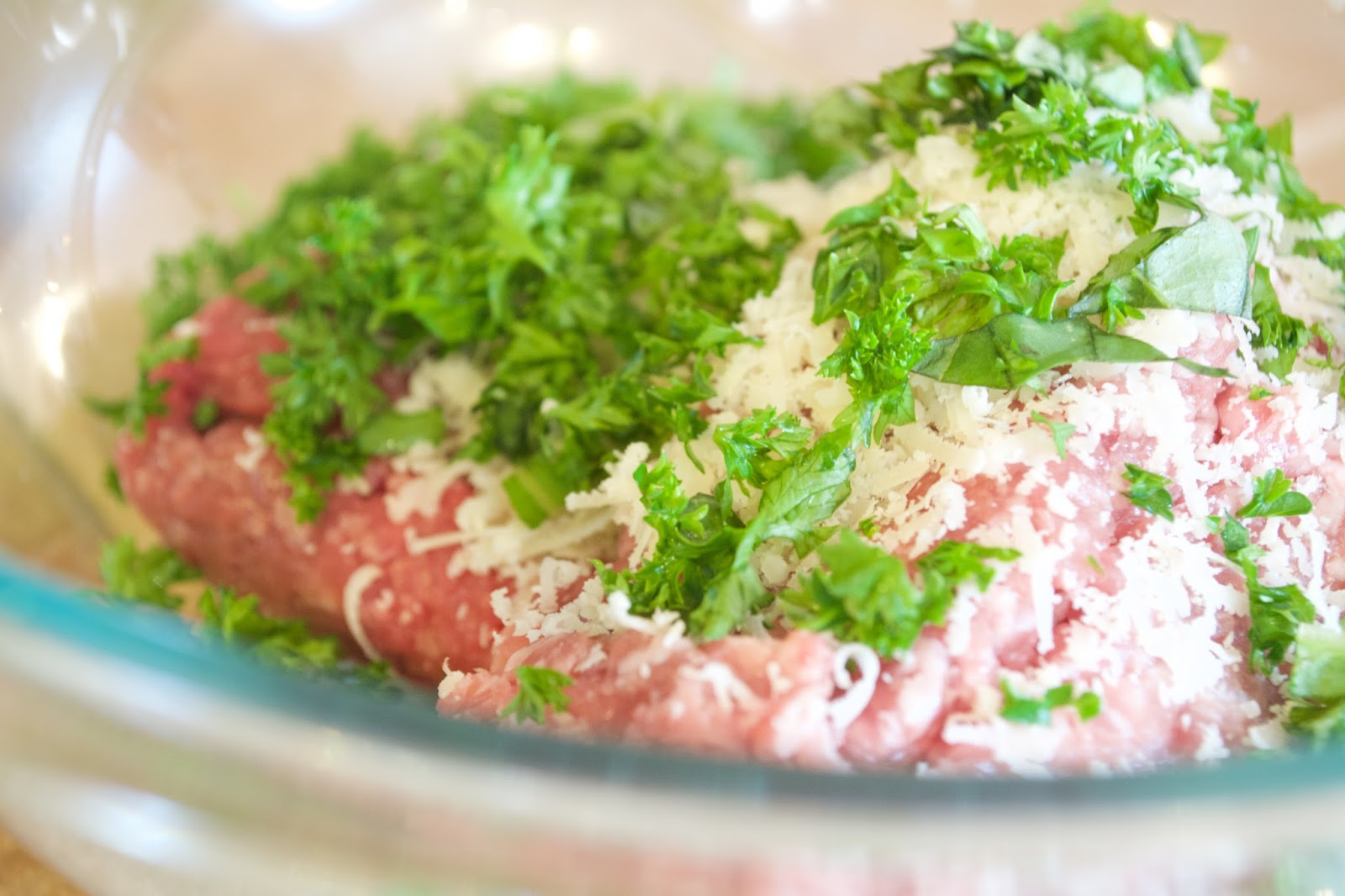 To Live And Dine In La Meatball Marinara Over Linguine