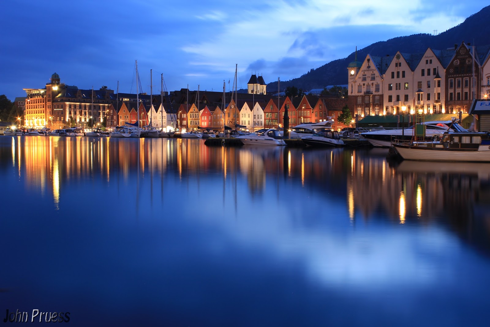 JPPhotography: Bryggen in Bergen