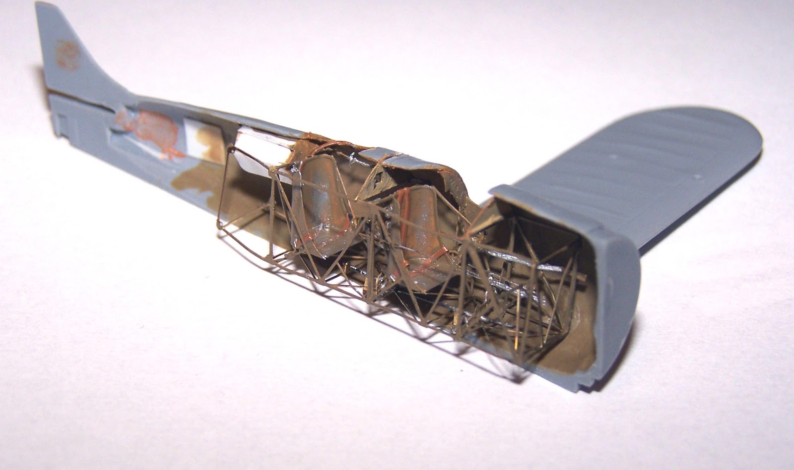 Modele z Szachownicą: PWS 16 bis (luty 2009, Lotnictwo II RP # 1)