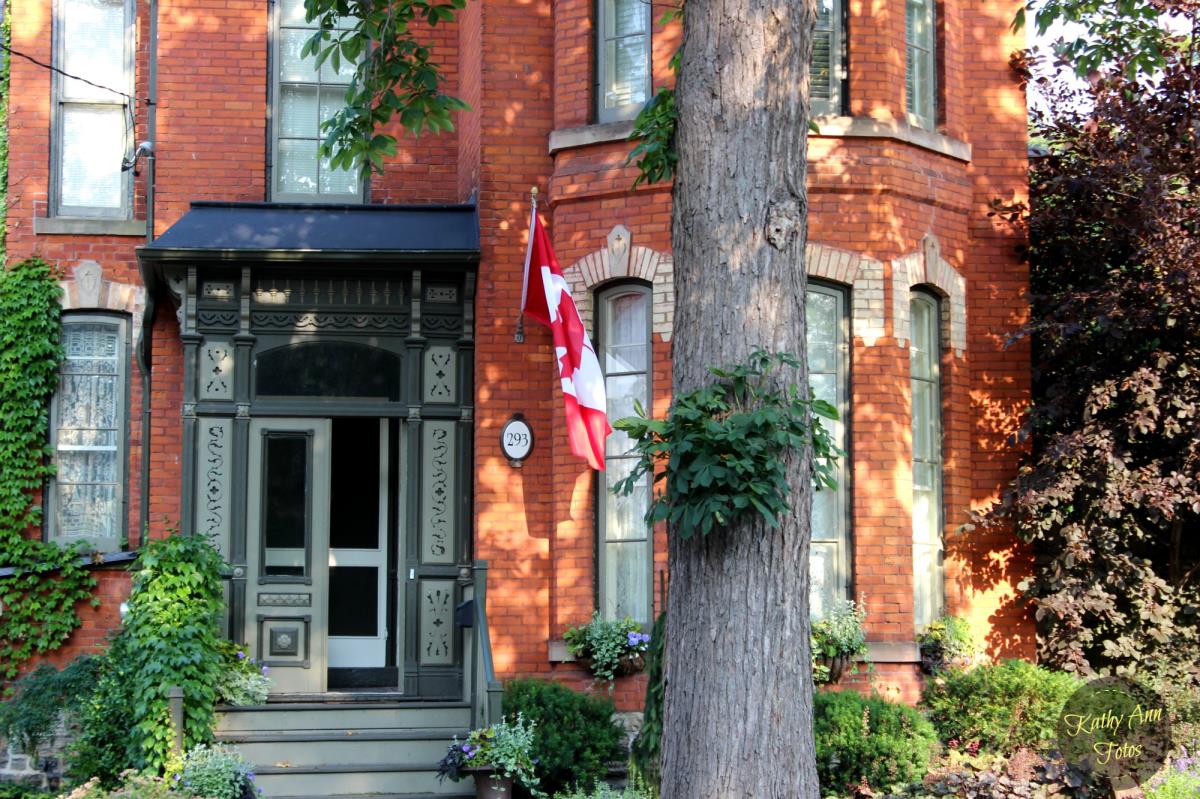 BEAUTIFUL BUILDINGS of Ontario: Historical Hamilton (14 Photos)