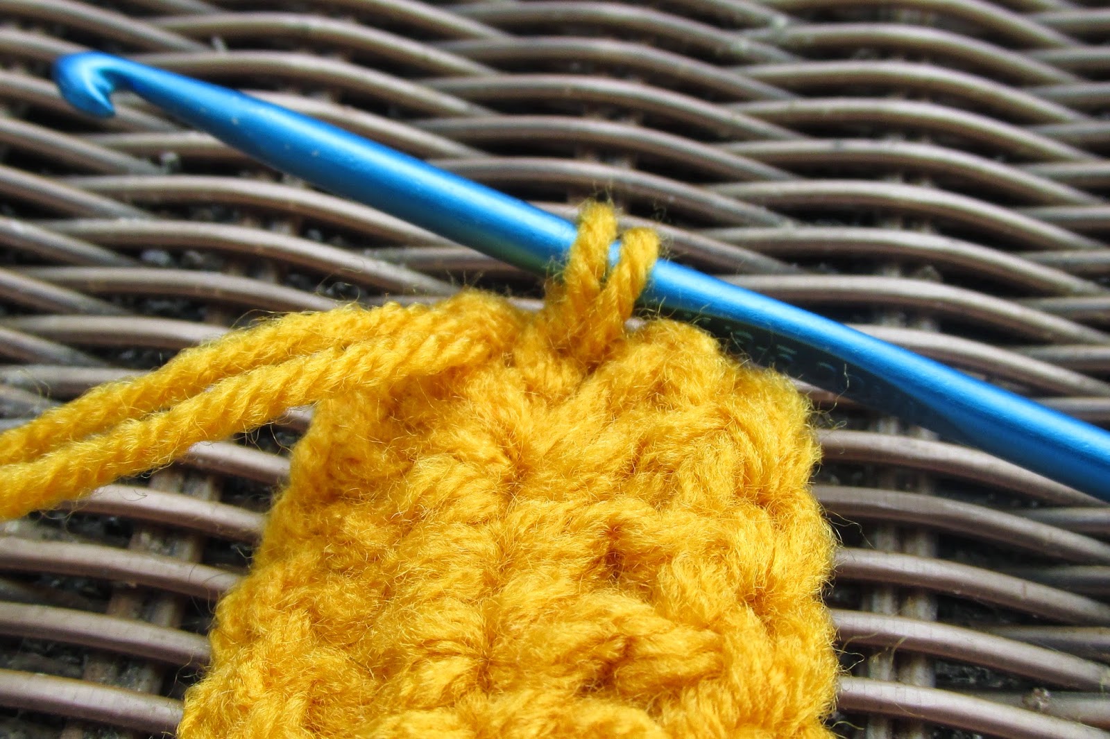 Grammy Dirlam: Connecting behind the scenes. A free Crochet Tutorial