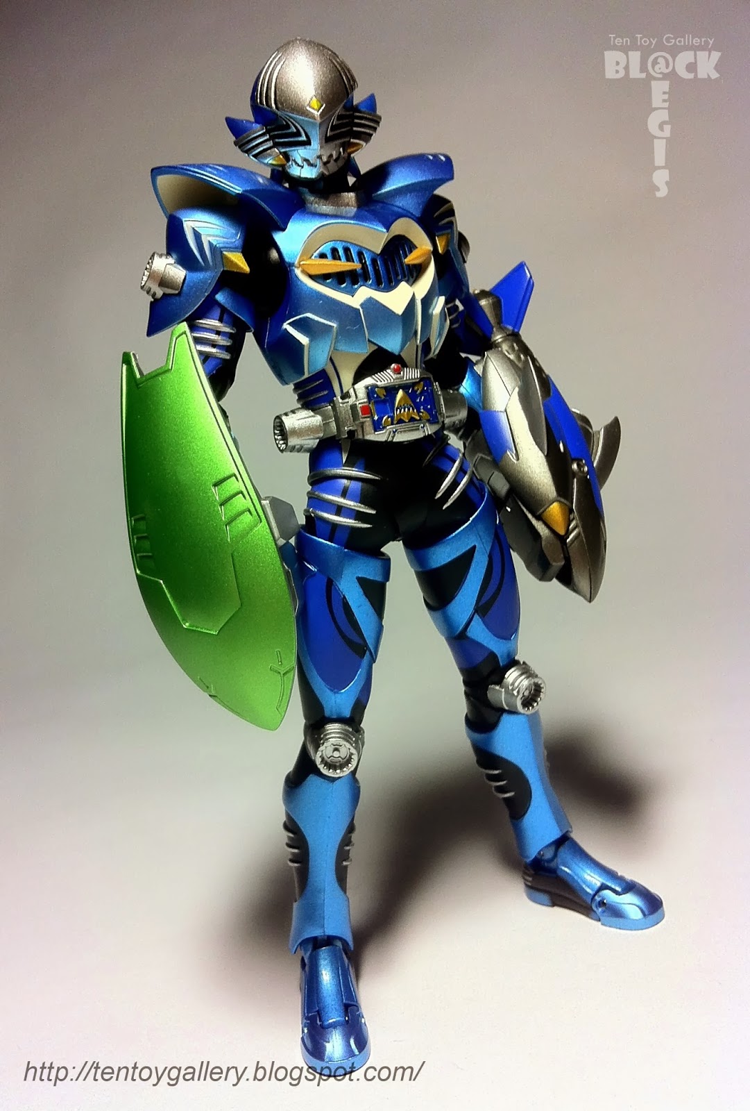 Ten Toy Gallery: Review: S.H.Figuarts Masked Rider Abyss