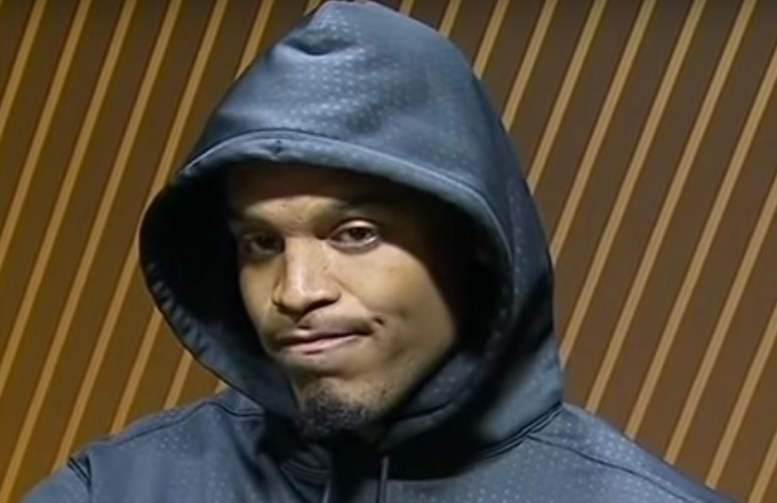 Body Language & Emotional Intelligence: Nonverbal Communication ...