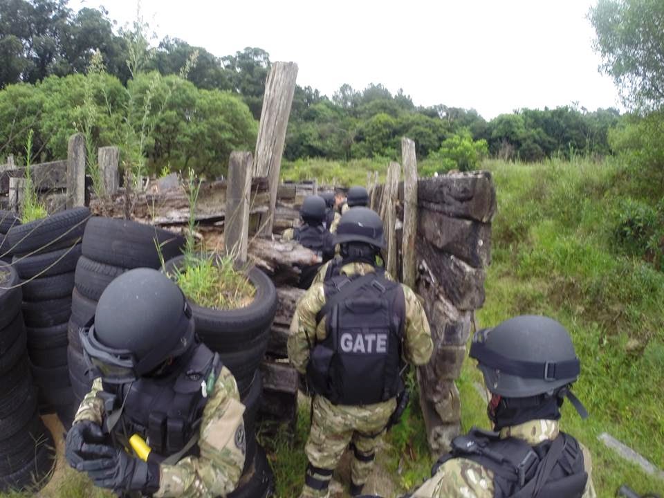 Equipe gaúcha: NOVA FARDA DO G.A.T.E. RS