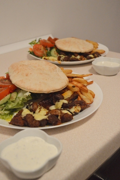 Tyle ugotować!: Shoarma wieprzowa z serem à la Sphinx.