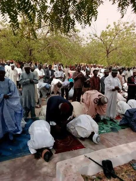 Photos: Muslims gather to pray for President Buhari in Kebbi