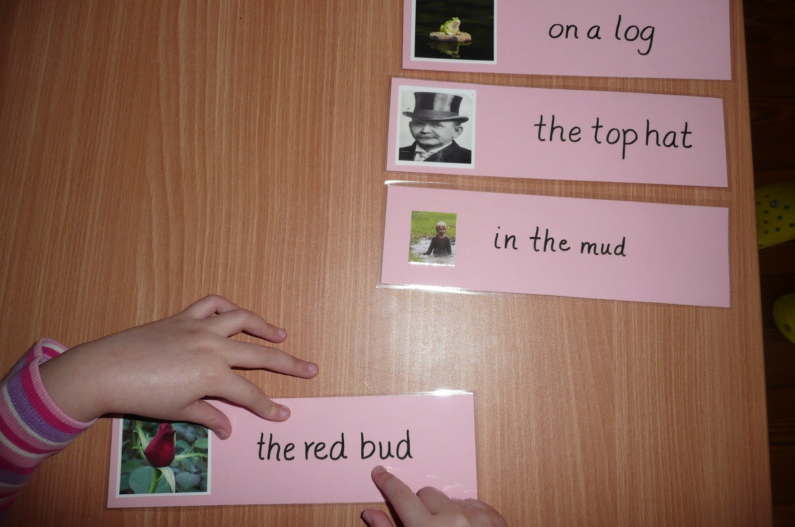 Montessori Teachings: Reading Phrases