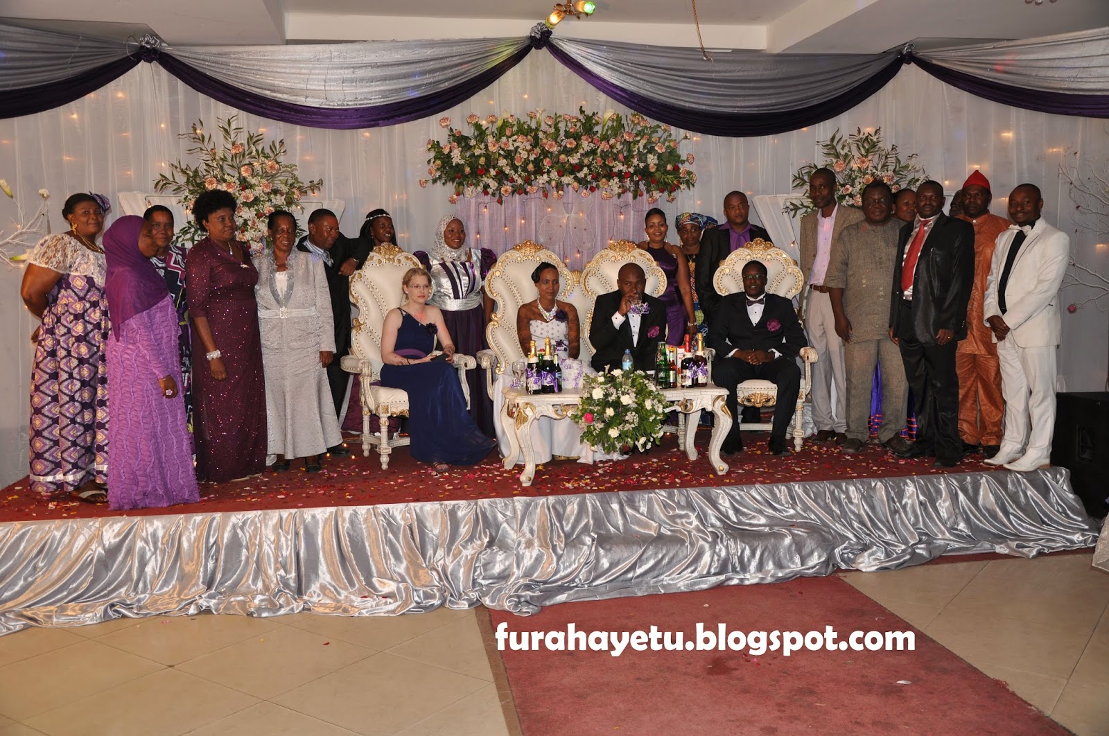 Furaha Yetu: Sherehe ya Harusi ya Farahani na Monila