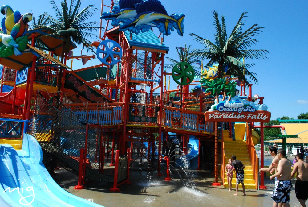 MidwestInfoGuide: Oceans of Fun